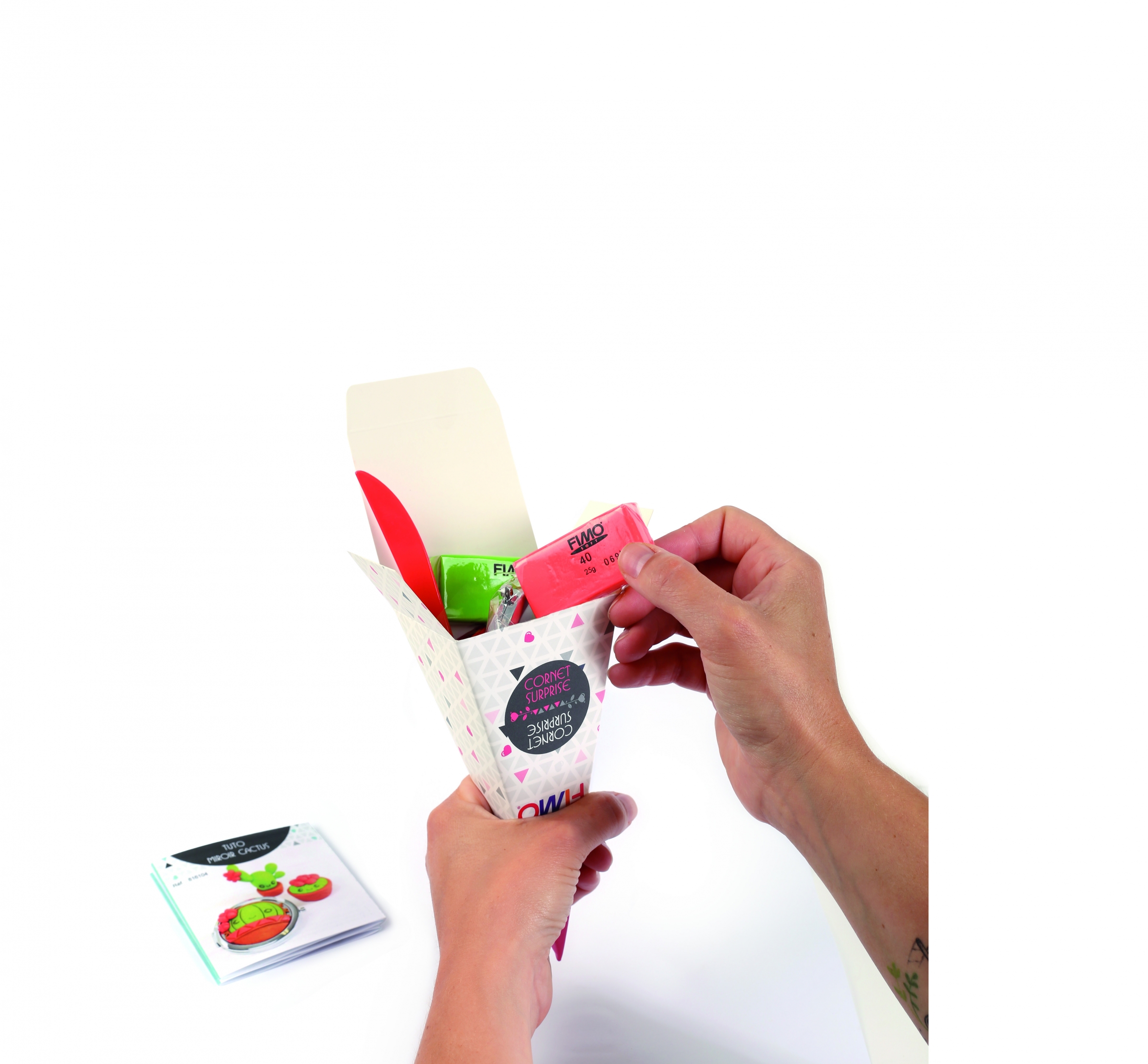 Cornet surprise bleu FIMO® Cactus 17 x 7 cm - Vegaooparty